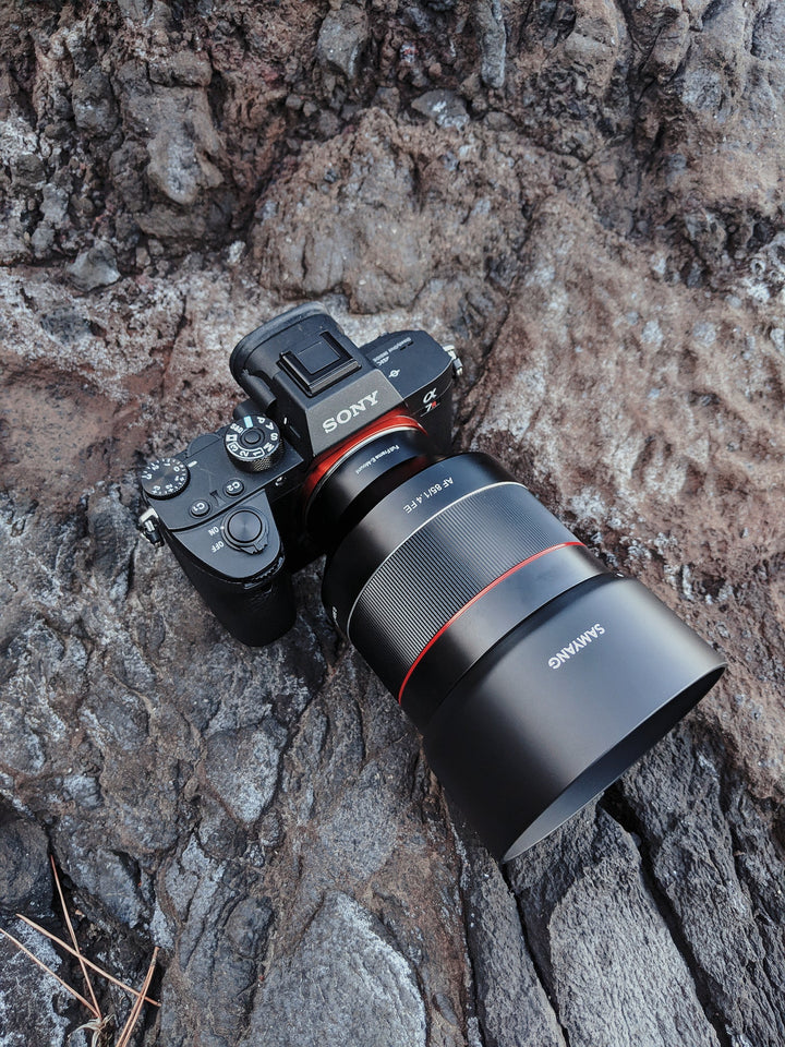 85mm F1.4 AF Full Frame Telephoto with Lens Station (Sony E) – Rokinon